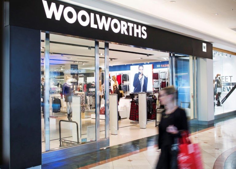 Woolworths launches click-and-collect for online shopping – how it ...