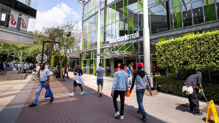 South African shopping mall giant giving Gauteng the boot – BusinessTech