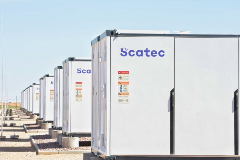 Massive solar farm launches in South Africa – BusinessTech