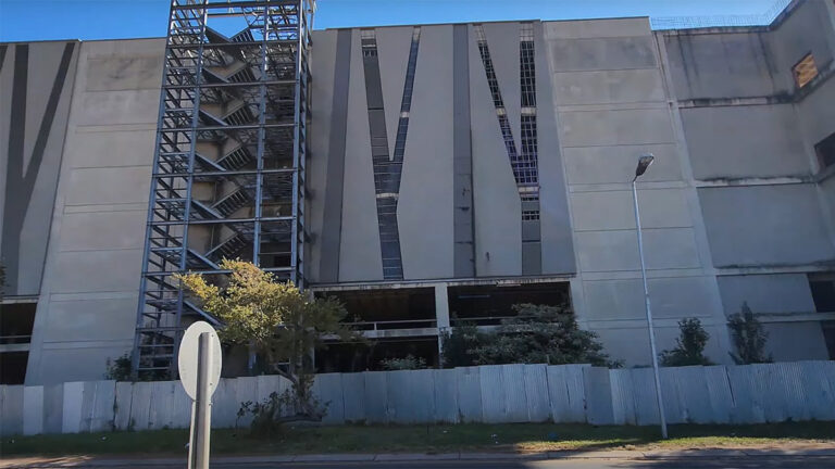 The R3.5 billion ‘ghost’ shopping mall in Pretoria which is completely ...