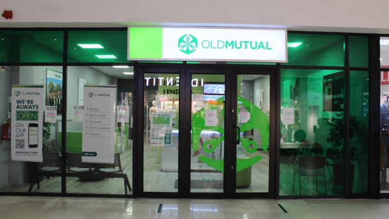 South Africa’s new bank takes a R3 billion hit – BusinessTech
