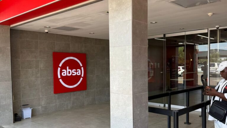 Two shopping malls in South Africa selling for R674 million – BusinessTech