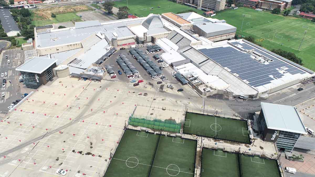 Major shopping mall in South Africa sold at a big discount for R300 ...