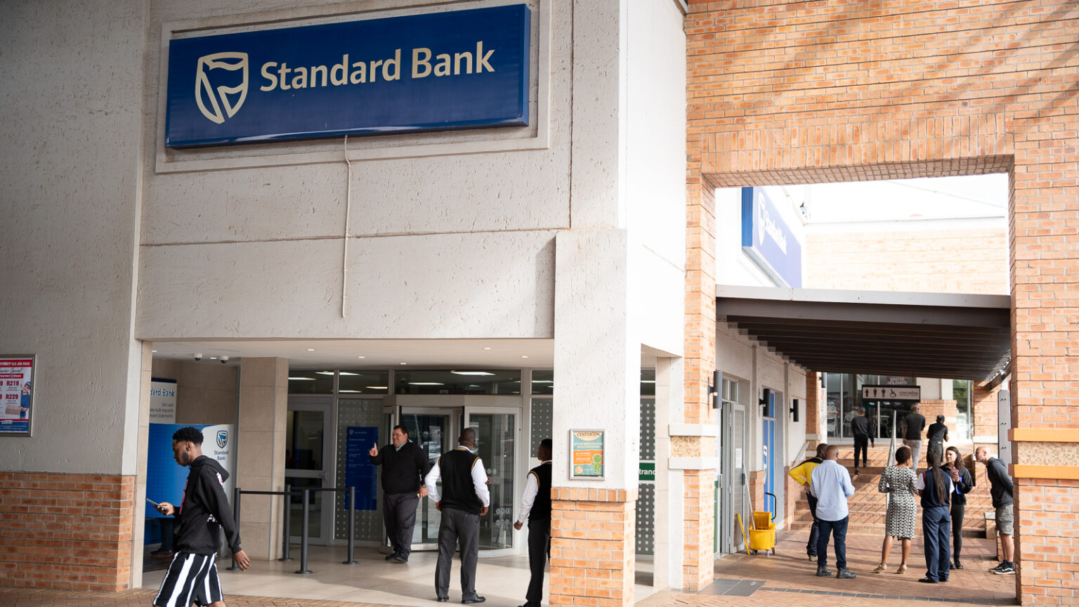 Standard Bank fraud warning for South Africa – BusinessTech