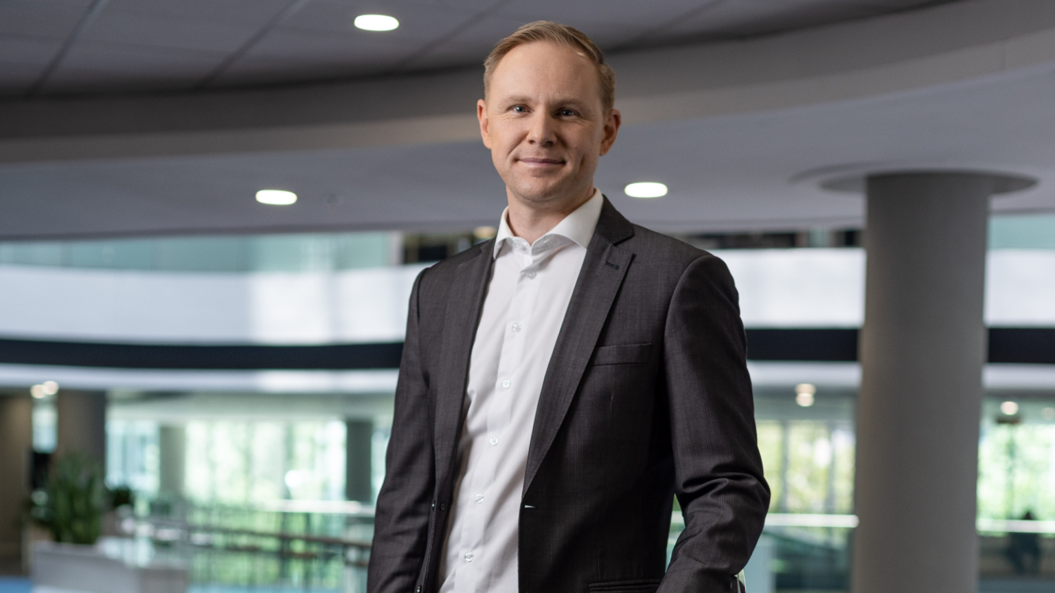 Sign documents digitally with Lexis Sign – BusinessTech