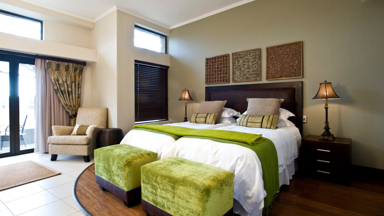 Legendary golf and safari resort reopens in South Africa – with one ...