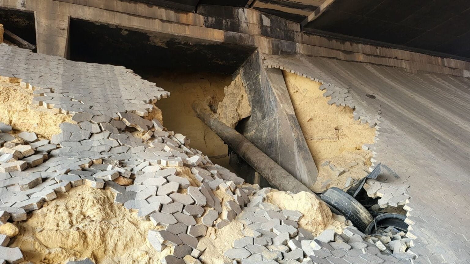 Major bridges in South Africa’s largest city at risk of collapse ...