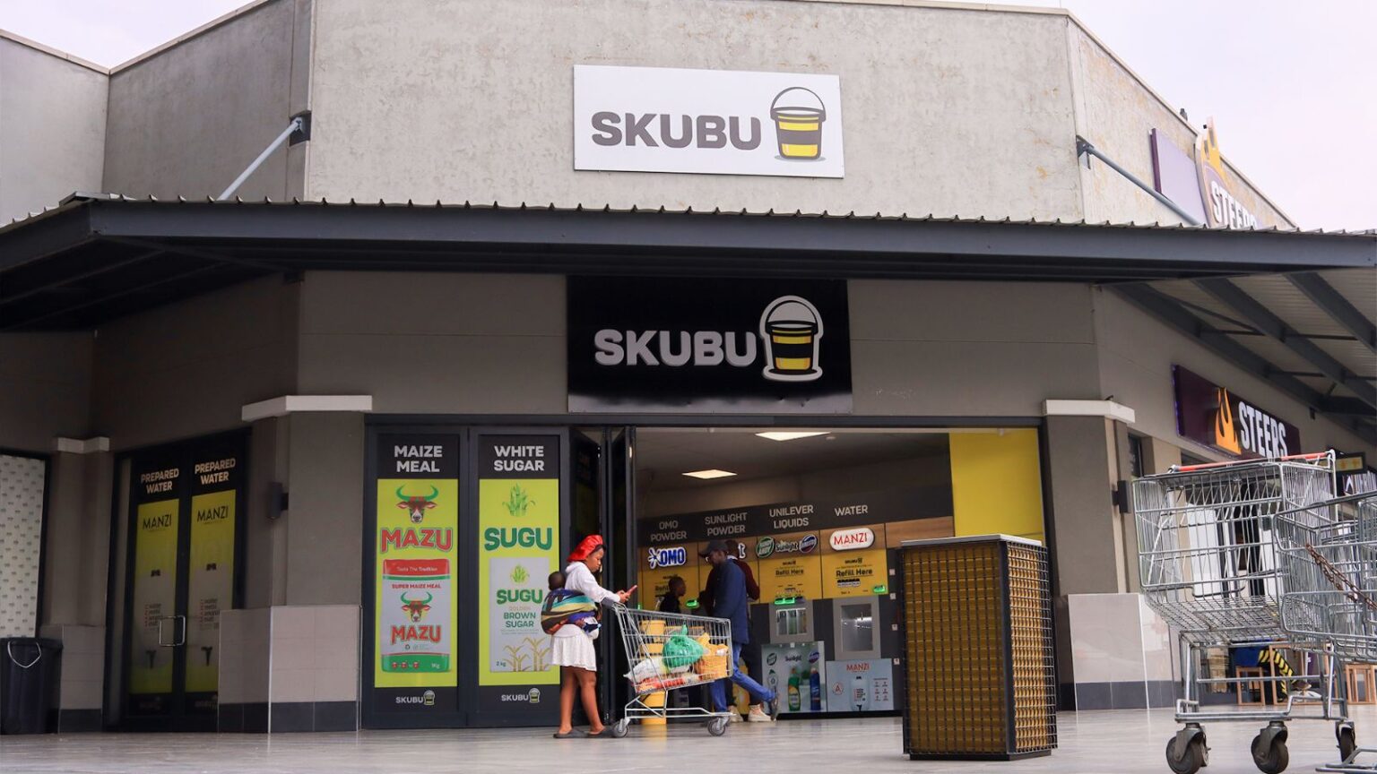 New store 60% cheaper than Pick n Pay and Checkers a massive hit in ...